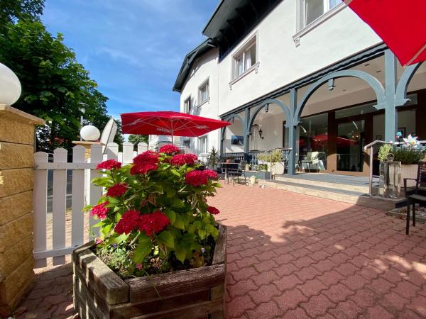 Hotel Altes Kurhaus - Sellin