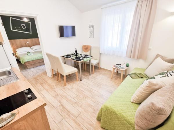 Rita Apartments - Charming Apartment 2plus2 Partialseaview - Tučepi