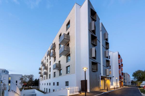 Nemea Appart Hotel Europe Velizy Villacoublay - Les Ulis