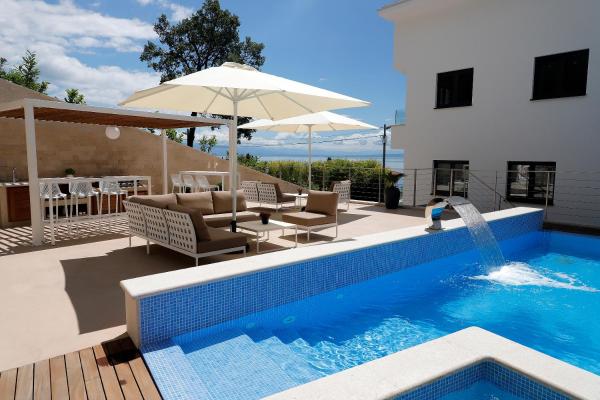 Modena Maris-heated Pool-grill-relax-jacuzzi Apartments - Opatija