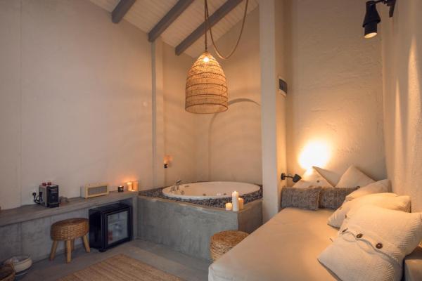 Gaia Alaçatı Bazaar - Ilıca