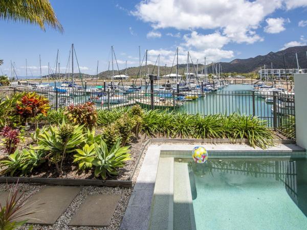 Blue On Blue Apartment 1015 - Magnetic Island