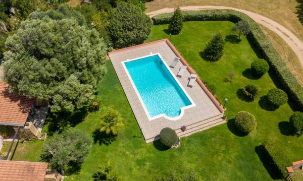 Sardinia Family Villas - Villa Adina With Private Pool In Arzachena - Arzachena