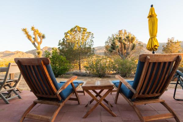 @ Marbella Lane - 10 Acres Oasis Desert Retreat! - Joshua Tree, CA