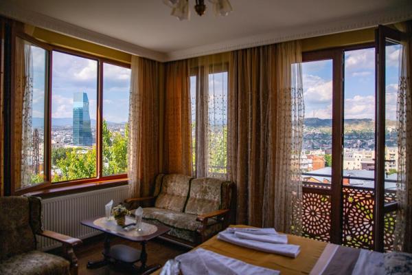 Family Hotel Kolorit Old Tbilisi - Georgia