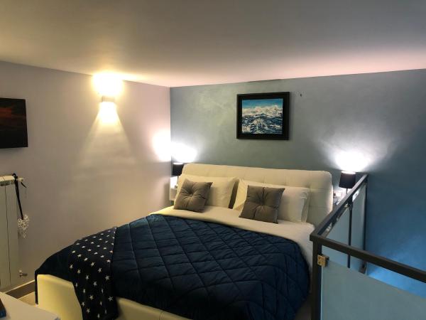 L' Alibi - Napoli Centro - Nápoles