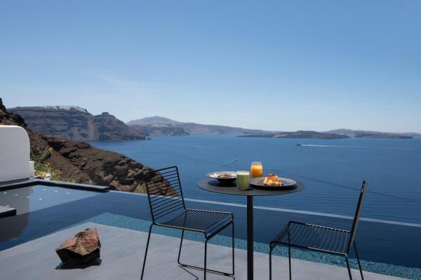 Abyss Santorini - Oia