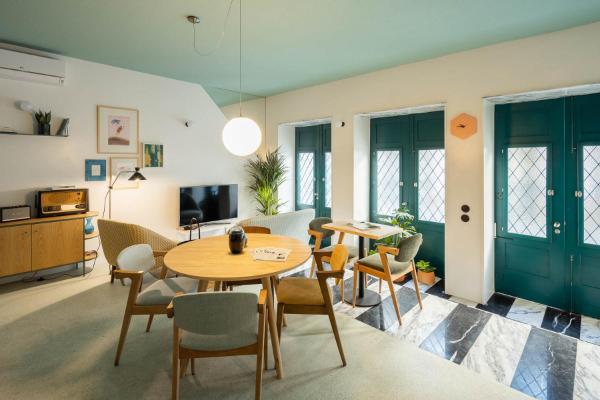 Covelo | Original Rooms & Suites - Superior Room - Amarante
