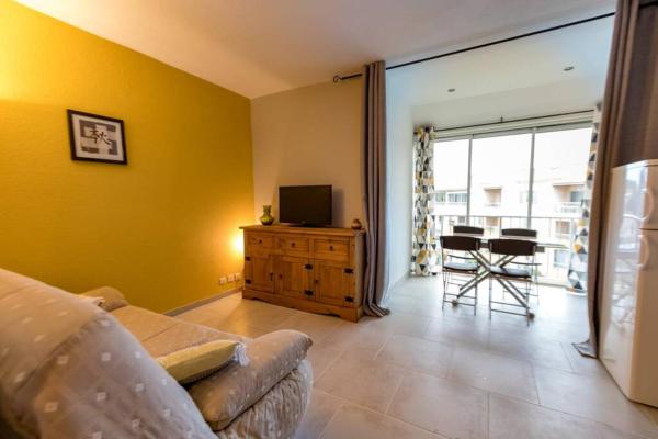 Beau Studio Pour 4 Personnes à Fréjus - Fréjus