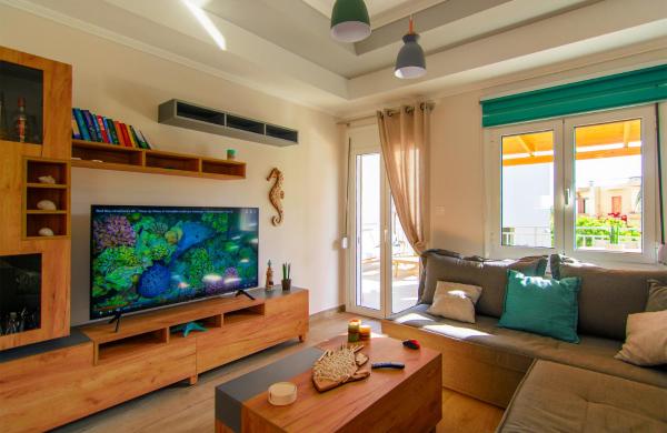 Bitsakis Family - Paleochora Luxury Villa - Palaiochora