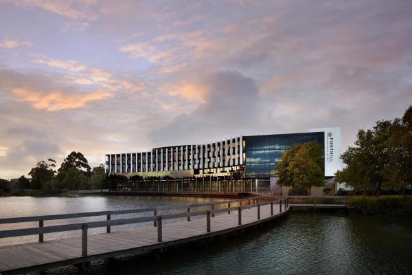 Punthill Caroline Springs - Melbourne
