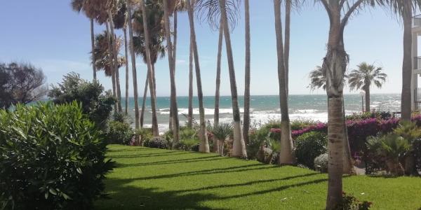 Espectacular Apartamento Primera Linea De Playa - Costa del Sol