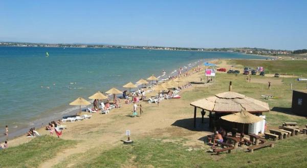 Studio Apartment In Sabunike With Terrace, Air Conditioning, Wi-fi (231-3) - Nin