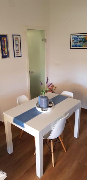 Apartment 4998-2 For 4 People In Supetar - Kroatië