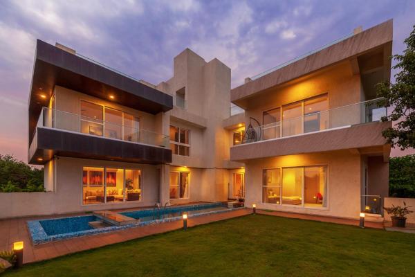 Villa Azul By Stayvista, Offering A Snooker Table, Terrace, Swimming Pool & A Spacious Lawn With A Charming Gazebo For A Perfect Getaway - Lonavla