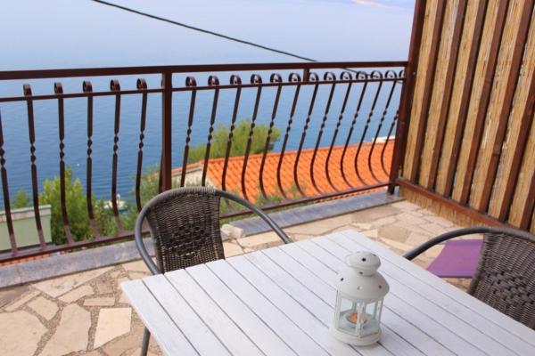 Apartment In Pisak With Sea View, Terrace, Air Conditioning, Wifi (3817-3) - Brela