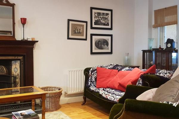Cosy Townhouse On The Hill In Ireland - Ierland