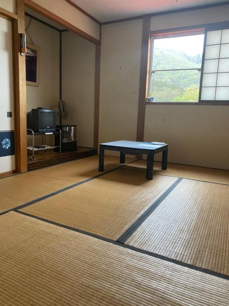 Guest House Shiroikiseki - Toyama, Japan