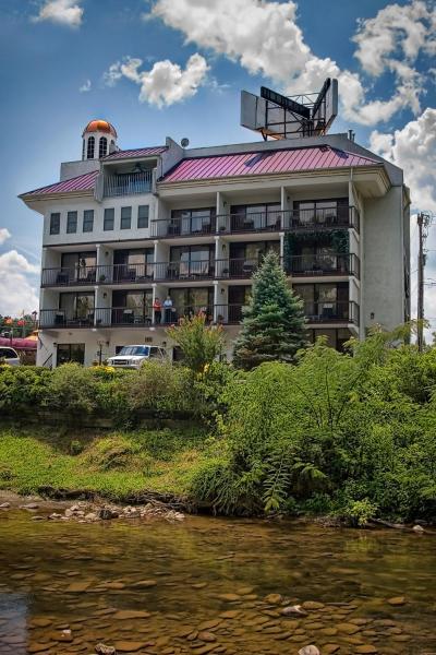 Rivergate Mountain Lodge - Gatlinburg, TN