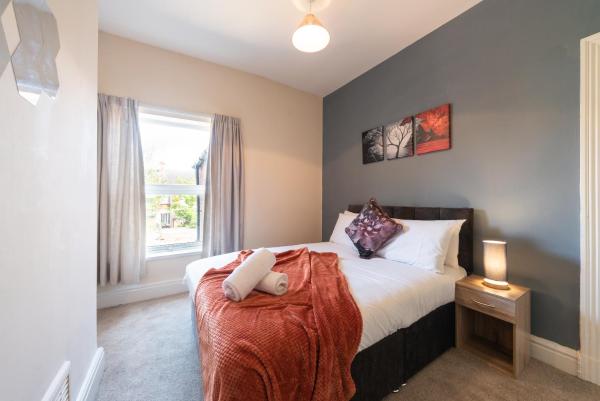 3 Bedroom-5 Beds Newland Ave King's Palace Leisure-contractor-heart Of Hull Amenities - Beverley, UK