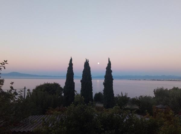 Earth N' Water - Kalamata