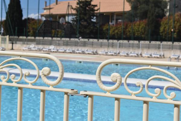 Appartement Climatisé Look Industriel Avec Piscine à La Plage - Hyères