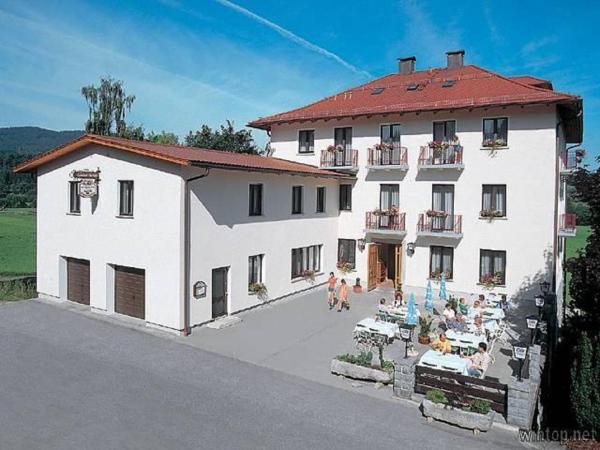 Hotel Landgasthof Hacker - Viechtach