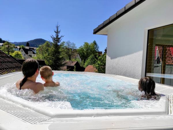 Wellness Hotel Garni Krone - Lauterbad