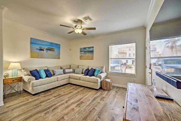 Modern Island Condo With Pool Steps To The Beach! - Texas