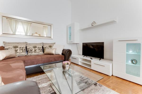 Old Town Royal Apartment With Giant Terrace - Praga