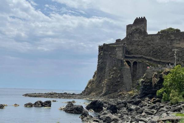 Donna Serena Aci Castello - Aci Castello