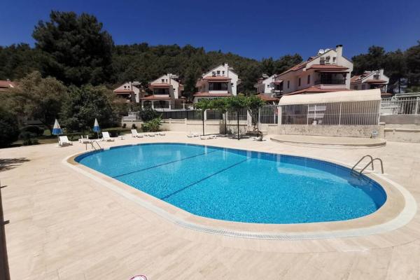 ÇAm Ormanı Içinde Havuzlu Daire - Çalış Beach