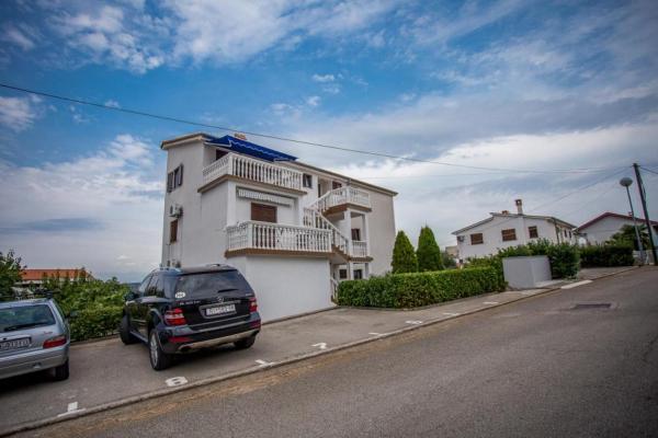 Apartment In Njivice With Sea View, Balcony, Air Conditioning, Wifi 4687-1 - Malinska