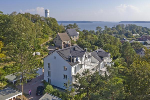 Moderne Ferienwohnung Mit Balkon, Meerblick - Ferienresidenz Zwei Boddenfewo 1-3 - Lietzow