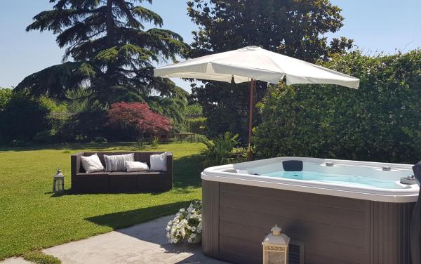 The Berghouse - La Casa Sul Clivo With Jacuzzi - Bergamasco