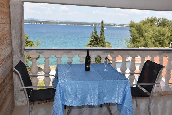Beachfront - Vali - Biograd na Moru