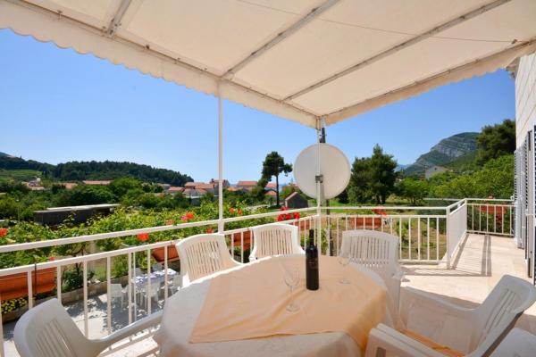 2-bedroom Apartment With Seaview 3558-2 - Pomena