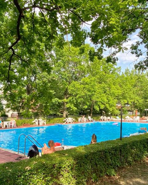 Napsugár Retro Apartman - Lake Velence