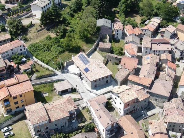 Paesemio Cervarezza Di Bolzoni Maria Graziella - Cerreto Laghi