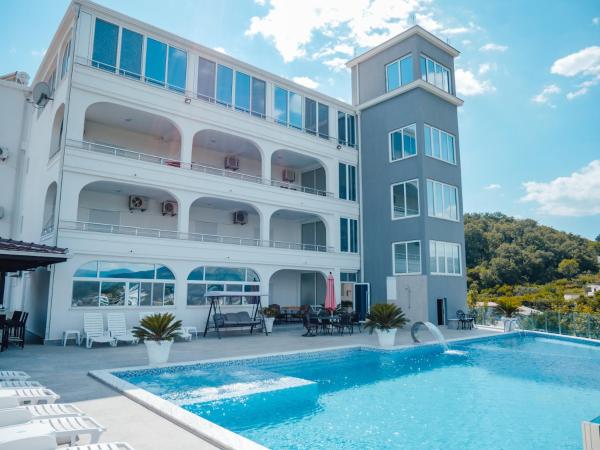 Apartments Gjenashaj - Montenegro