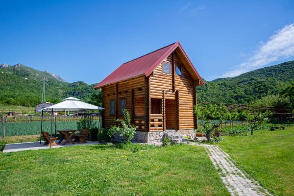 Wood House - Montenegro