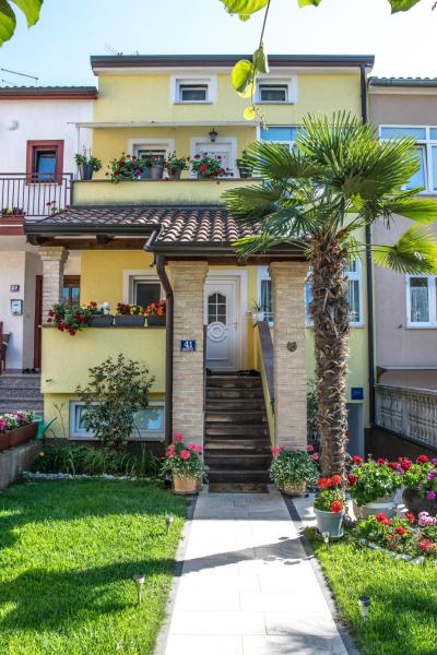 Apartment Petrovski Poreč - Poreč