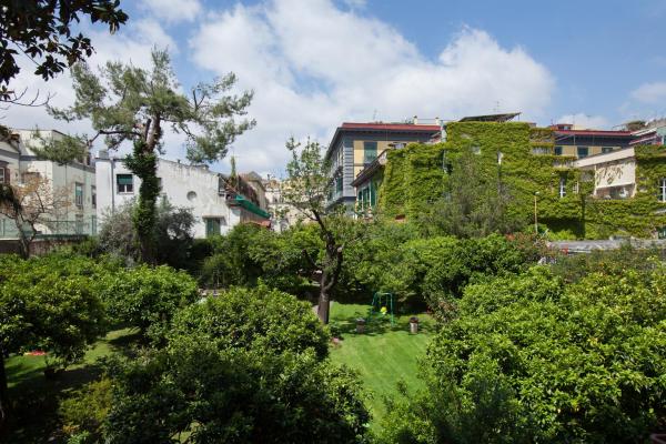 The Bellini House By House In Naples - Aversa