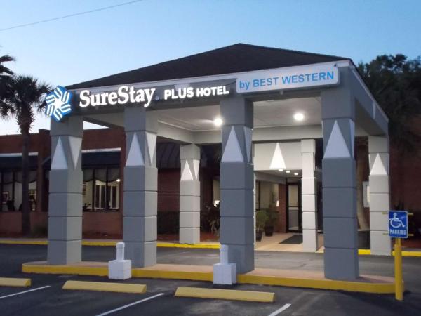 Surestay Plus Hotel By Best Western St Marys Cumberland - Estados Unidos