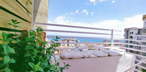 Centric Flat Level 17 With Panoramic Terrace Overlooking The Sea - Torremolinos