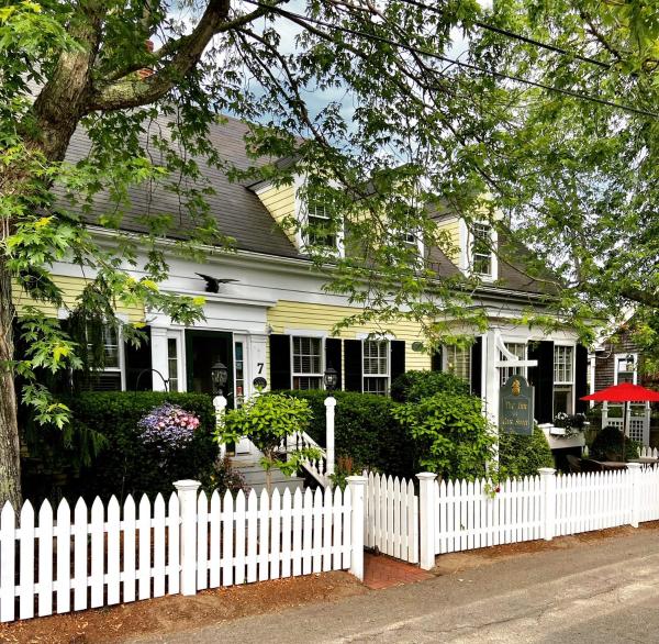 Inn At Cook Street - Cape Cod, MA
