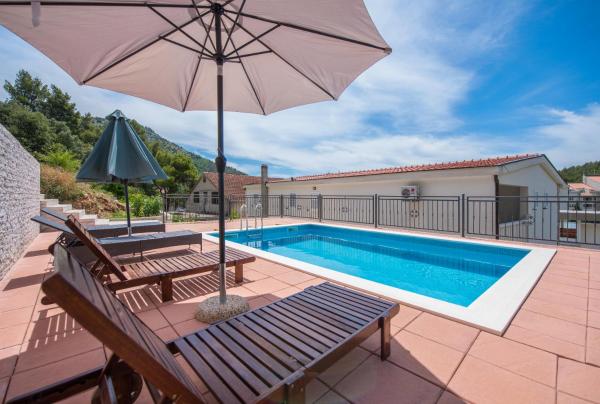 Apartmani Petracie - Igrane
