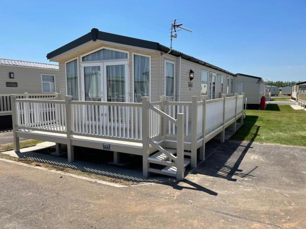 8 Berth Caravan Skegness Golden Palm Resort - Anderby Creek