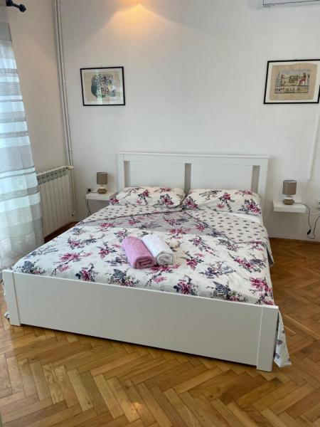 Apartments Mornar - Sevid