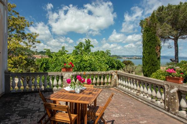 Villa Cornossa - Capodimonte